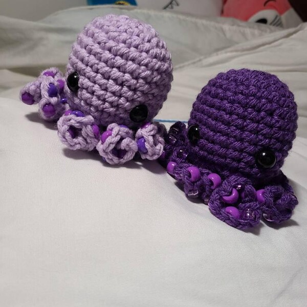 Crochet Your Own Fidget Octopus Pattern – Perfect for Anxiety & Focus ...
