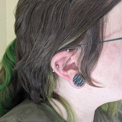 Industrial Piercing Bars With Chains, Ear Cartilage Bars With Chain m24 ...