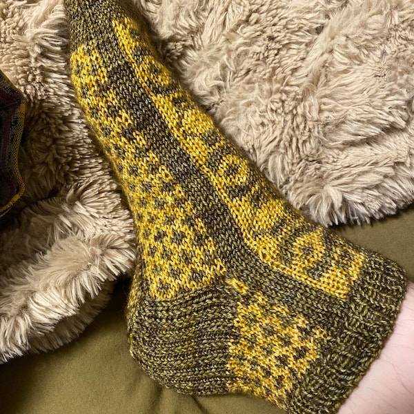 Sweater Knitting Pattern | Stranded Colorwork | Top Down Yoke Sweater ...