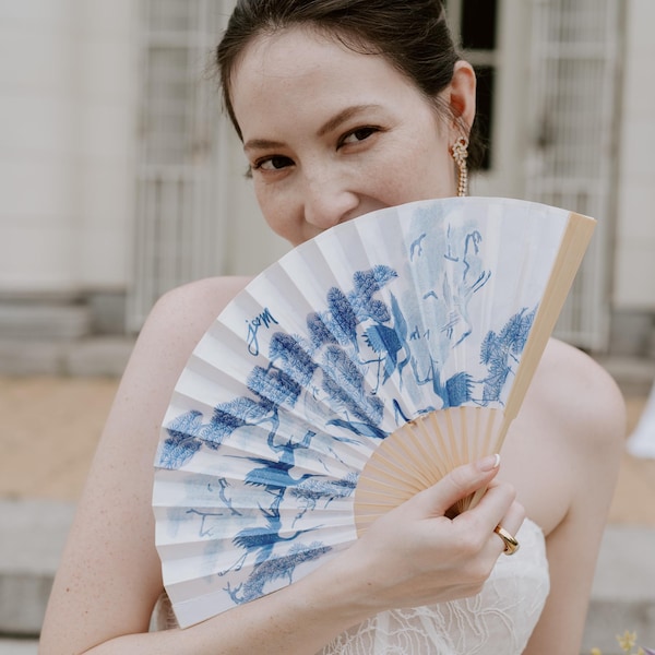 Personalized Custom Hand Fans High End Wedding Fabric Fans Party Favors ...