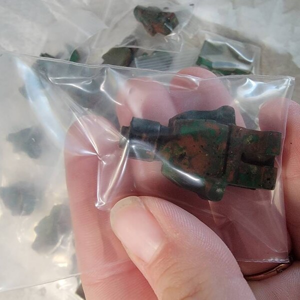 Army Figure Shaped Crayons, Camo Birthday Party Favor, Gifts for Kids ...