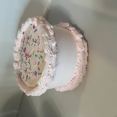 Princess Fake Cake. Pastel Pink. Photo Prop. Fake Cake for Display ...