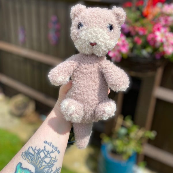 Rowan & Reed Otter Crochet Pattern Bundle | LOW SEW Crochet Pattern ...