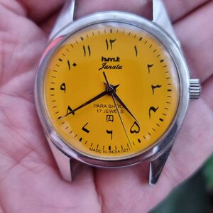 Swiss Made Vintage Hand Winding Mens Wrist Watch Tear Drop Lugs Red ...