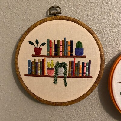Bookshelf Embroidery PDF Pattern & Stitch Guide - Etsy Canada