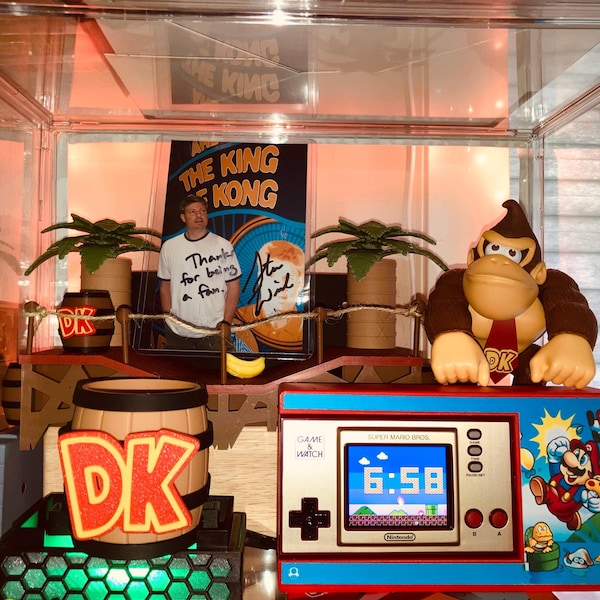 Super Mario Game & Watch Shelf MEGA – Wall Mount/desk Stand - Etsy