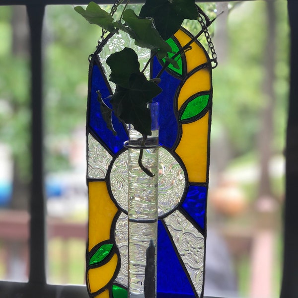 Stained Glass Pattern: “triple Vision” - Etsy