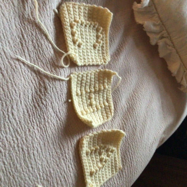 UPPER CASE Alphabet Letters A-Z Crochet Pattern With Bonus Heart Symbol ...