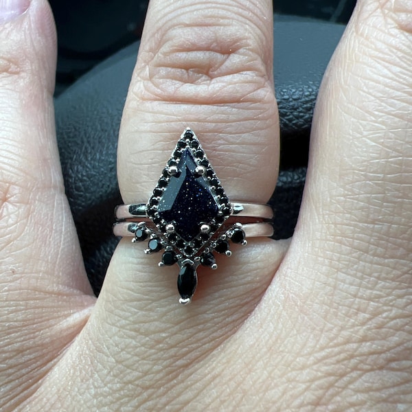 Starry Night Couples Ring Set- Galaxy Sandstone His and Hers Great Rift ...