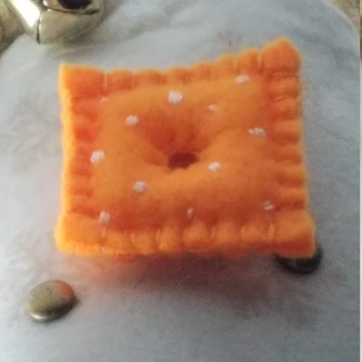 Felt Cheez-it Handmade Fake Food Hand Sewn Cheese Cracker Snack Gift - Etsy