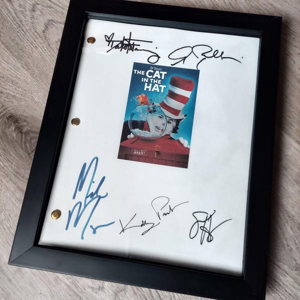 The Maze Runner Signed Film Movie Script Screenplay X8 Dylan O'brien ...