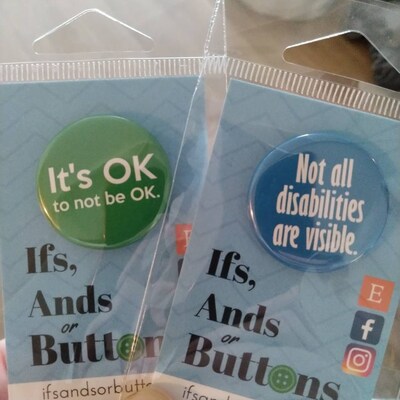 Free Mom Hugs Pride Buttons Ally Parent Buttons Pride - Etsy Canada