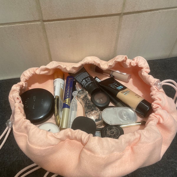 Green Drawstring Makeup Bag | Toiletry Bag | Cosmetic | Travel | Lay ...