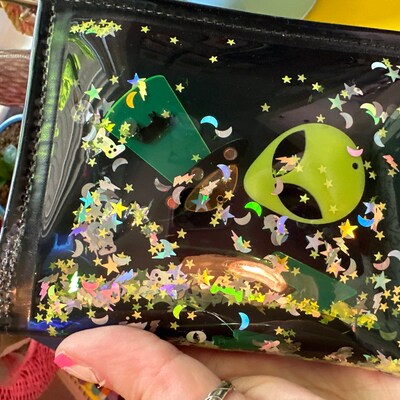 Liquid Glitter Tiny Wallet Life in Plastic, It's Fantastic Pink Small ...