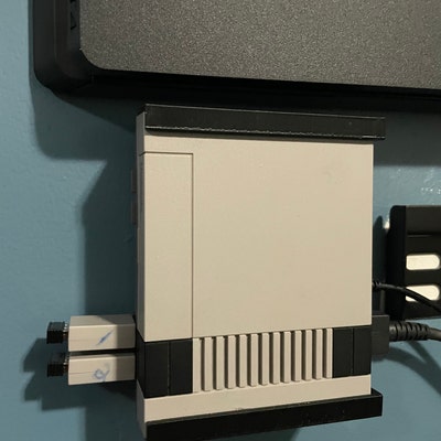 Mini NES Console Mount SCREWS INCLUDED - Etsy