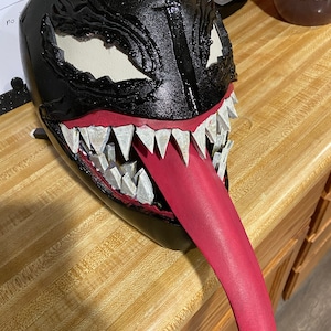 Venom Cosplay Mask Jpeg Patterns - Etsy