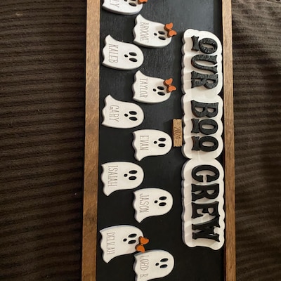 Personalized Ghost Family Sign, Halloween Family Name Sign, Custom ...