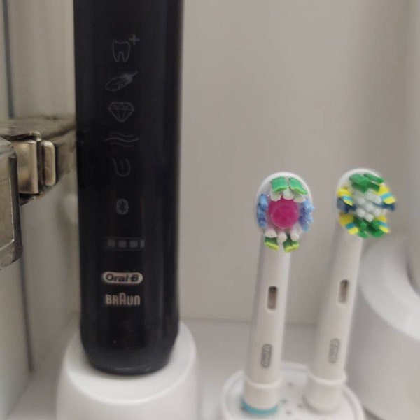 Oral-b Toothbrush Stand With Drip Tray, Brush Head Attachment, and ...