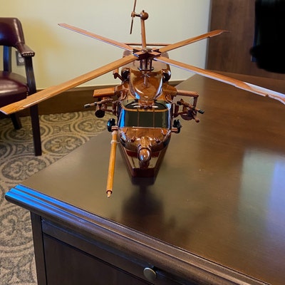 MH-60 MH-60M Dap Ues Blackhawk Helicopter Gunship 160th SOAR Night ...