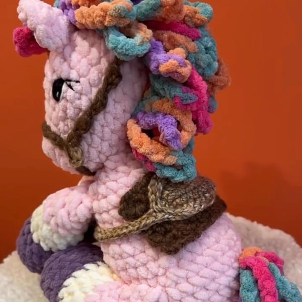 Paylin the Pony STUFFIE Crochet Pattern | No Sew Low Sew Crochet ...