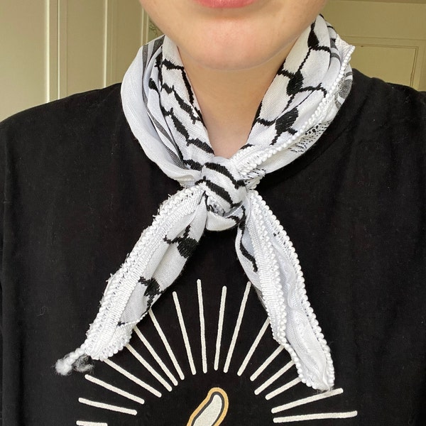 Original Palestinian Keffiyeh Jordanian Hatta Black and White Koofiya ...