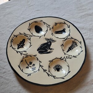 Snake Spirit Tray Black Sgraffito/shiny Glaze Off-white Clay Small ...