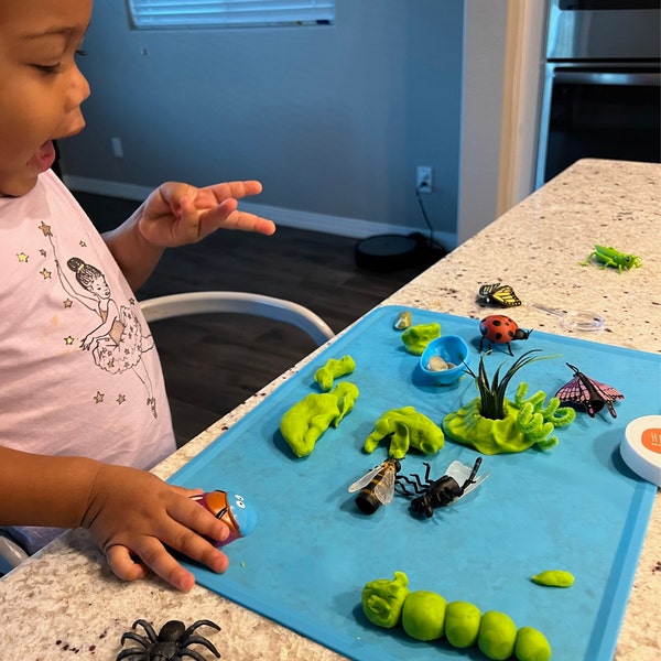 DINOSAUR Tiny Play Dough Kit; Sensory Kit; Kid's Gift - Etsy