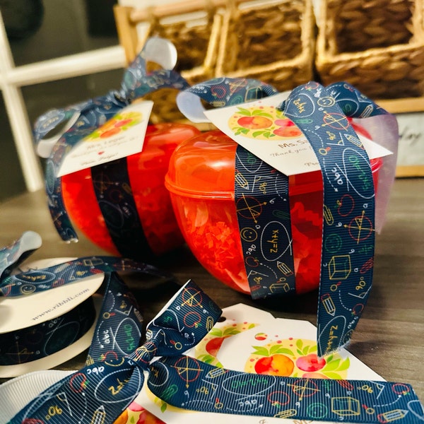 Printable Korean Bookmark, Korean Traditional Wind Chime Illustration ...