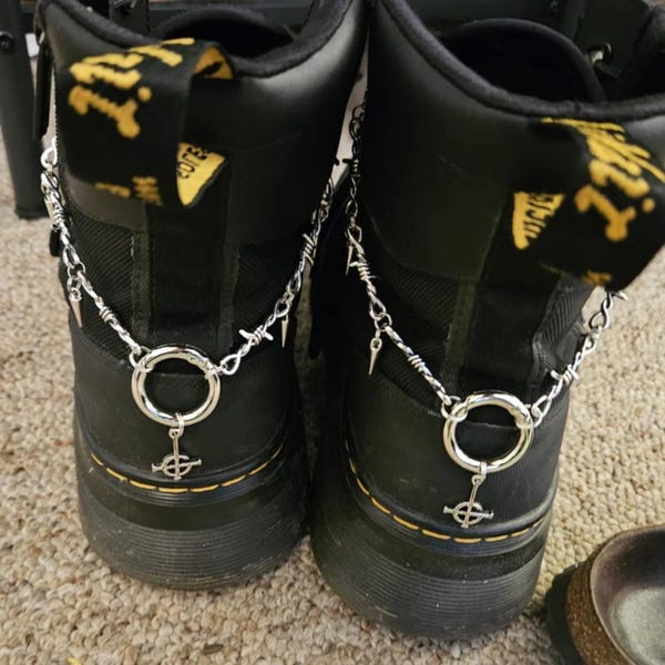 Cherry Skull Barbed Wire Dm Boot Chains - Etsy