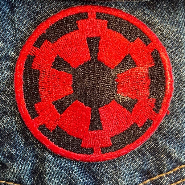 Cult of the Lamb Embroidered Patch. Red Crown. Patch for Cosplay ...