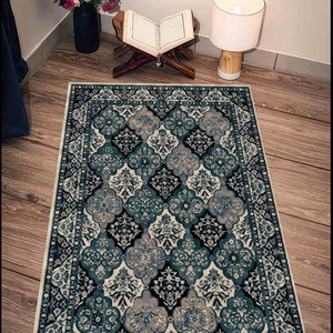 Antique World Map Rugs, Brass Pocket Compass Rugs, Vintage World Map ...