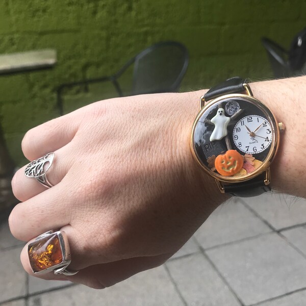 Spooky Halloween Watch With or Without Bats, Glow-in-the-dark Pumpkin ...