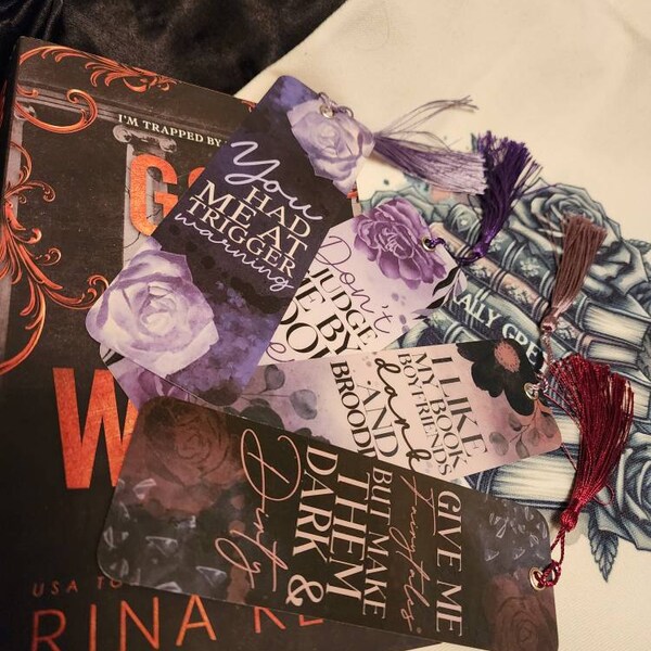 Tbr Bookmark, Smut Bookmarks, Reading Book Mark - Etsy