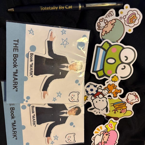 Mark Lee Magnetic Bookmark - Etsy