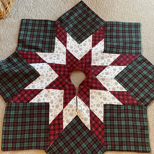 Quilted Christmas Tree Skirt Pattern PDF Original Tree Skirt Pattern ...