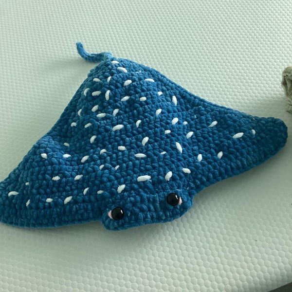 PATTERN PACK Mega Ray and 7 Sea Friends Patterns Ray, Angelfish, Blue ...