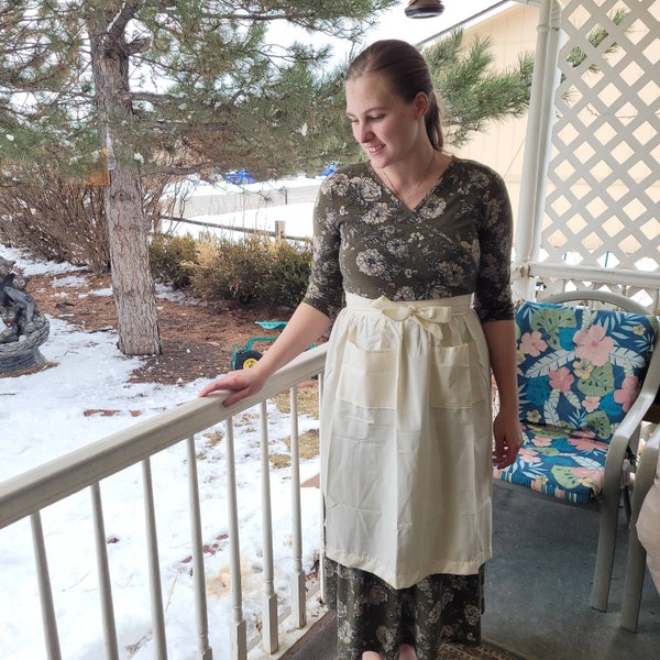 Trek Apron, Pioneer Apron, Costume Apron, Muslin, Two Large Pockets ...