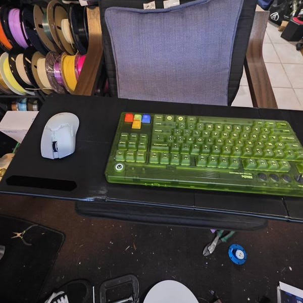 Vertical Wall-mounted Sharpie Holder | Store Four Pens or Sharpies Tip ...