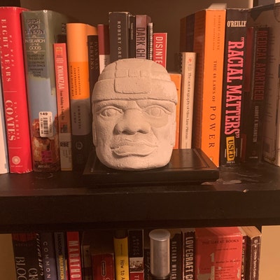 Set of 2 Tiki Moai Easter Island Head Sculpture gray With Red Hat - Etsy