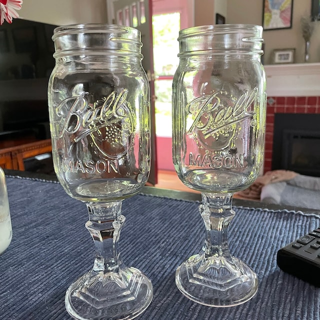 Redneck Wine Glass Centerpieces Gala Red Cup Living Reusable Cocktail