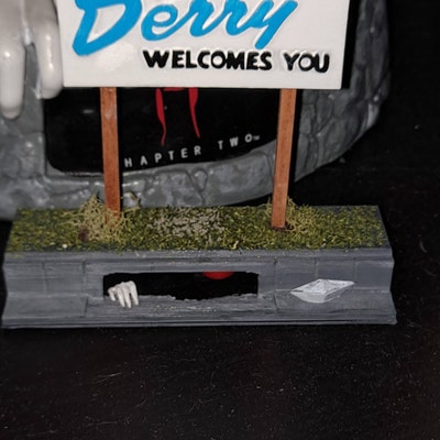 Pennywise Stephen King's IT Horror Display Handmade Sign Decor 1/12 and ...