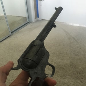 NCR Ranger's revolver Fallout: New Vegas | Etsy