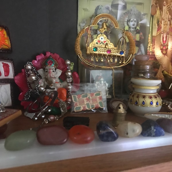 Complete Meditation Chakra Set With Selenite Charging Station and ...