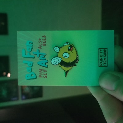 Derpy Bee Hard Enamel Pin Bad Fan Art Also Bees Pin Set - Etsy