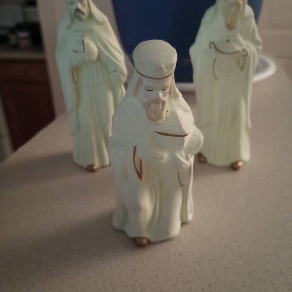 NC Colorware Amaryllis Tins, 40's 50's Kitchen Tin Set - Etsy