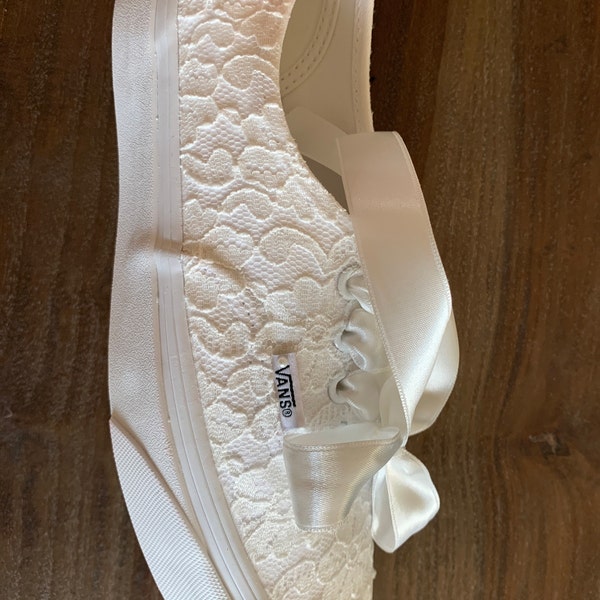 Custom Vans Bridal, Ivory Wedding Vans for Bride, Customized Vans ...