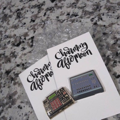 MPC 2500 Drum Machine Enamel Pin black - Etsy