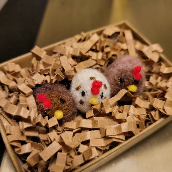 Tiny Needle Felted Chicken Miniature Gift - Etsy