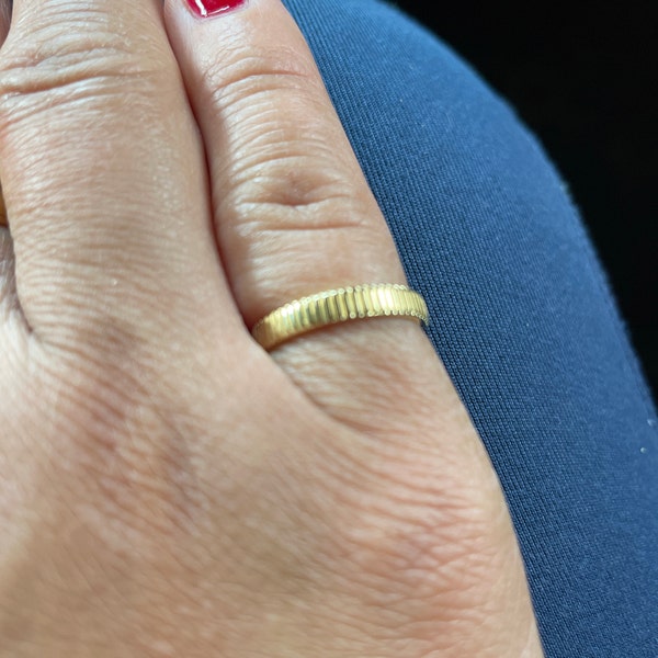 Gold Ring / 14k Gold 3MM Ribbed Ring / Stackable Band Ring / Women's ...