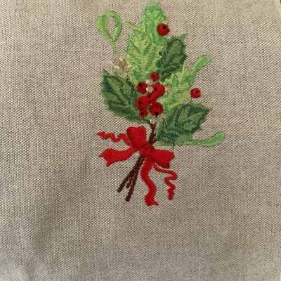 Vintage Christmas Machine Embroidery Design With Holly Berry 2 - Etsy